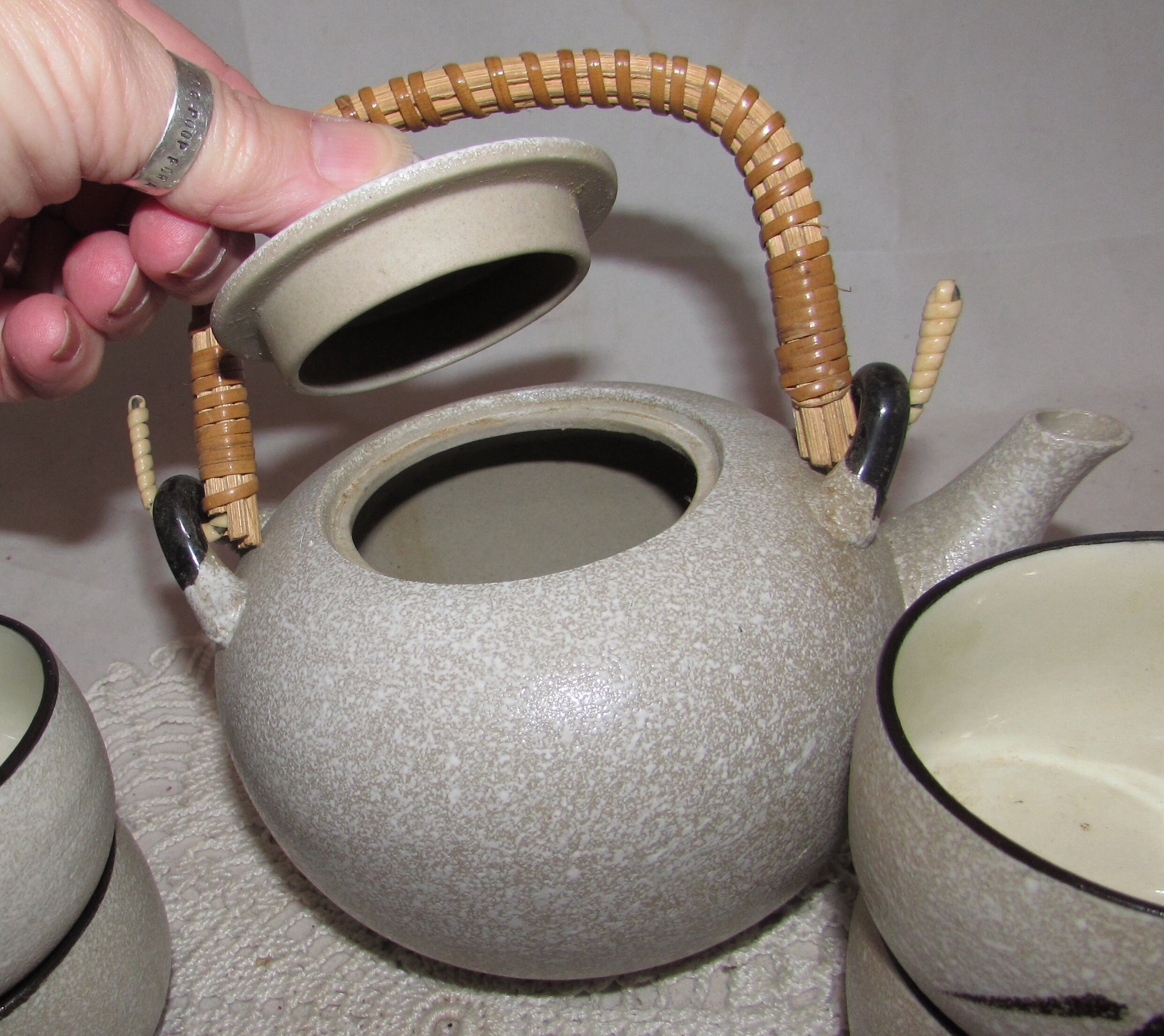 Vintage Textured Beige Stoneware Teapot W/ Bamboo Handle & 4 | Etsy