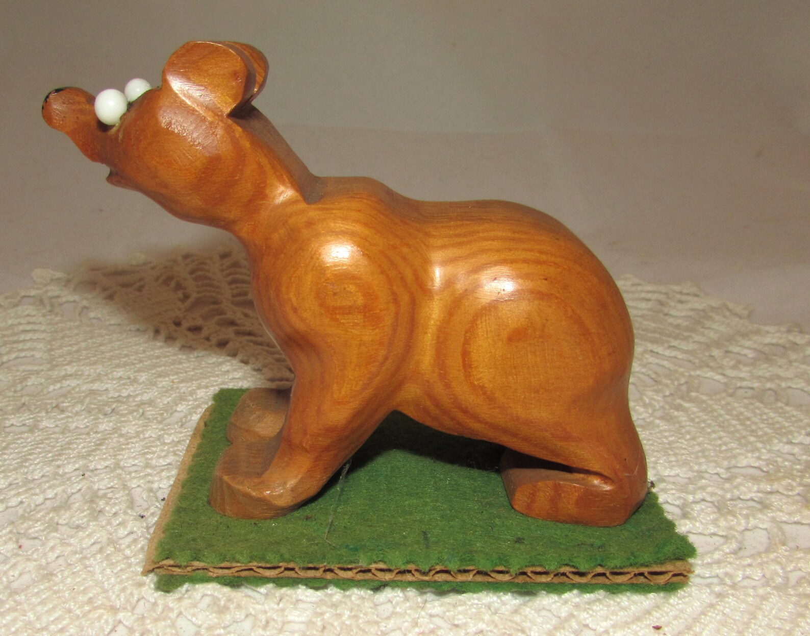 Vintage Carved Wood Bear With Bug Eyes Figurine, Folkart, Wooden Statue ...