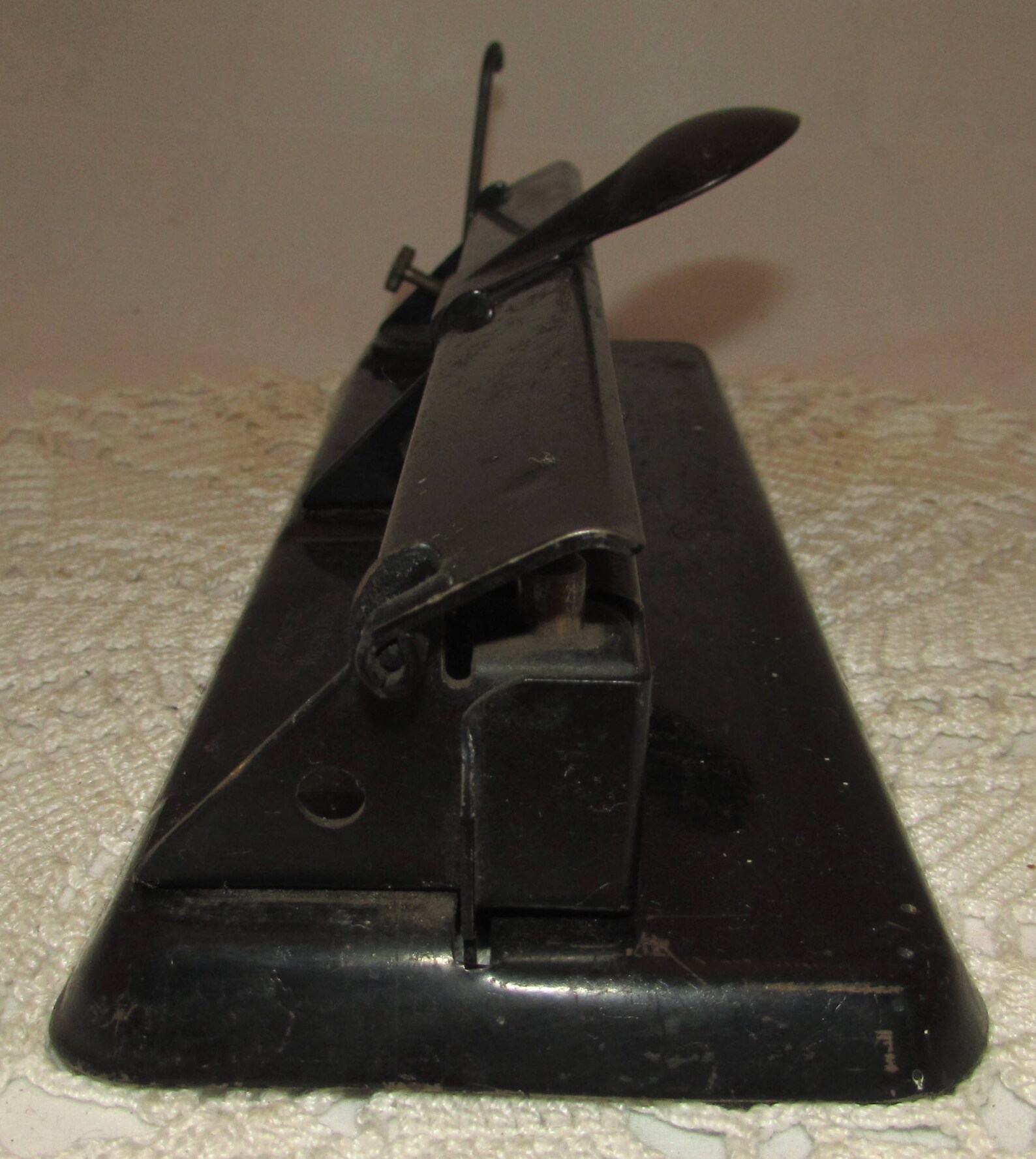 Vintage Black Metal 3 Hole Punch Rex Punch by Wilson Jones - Etsy
