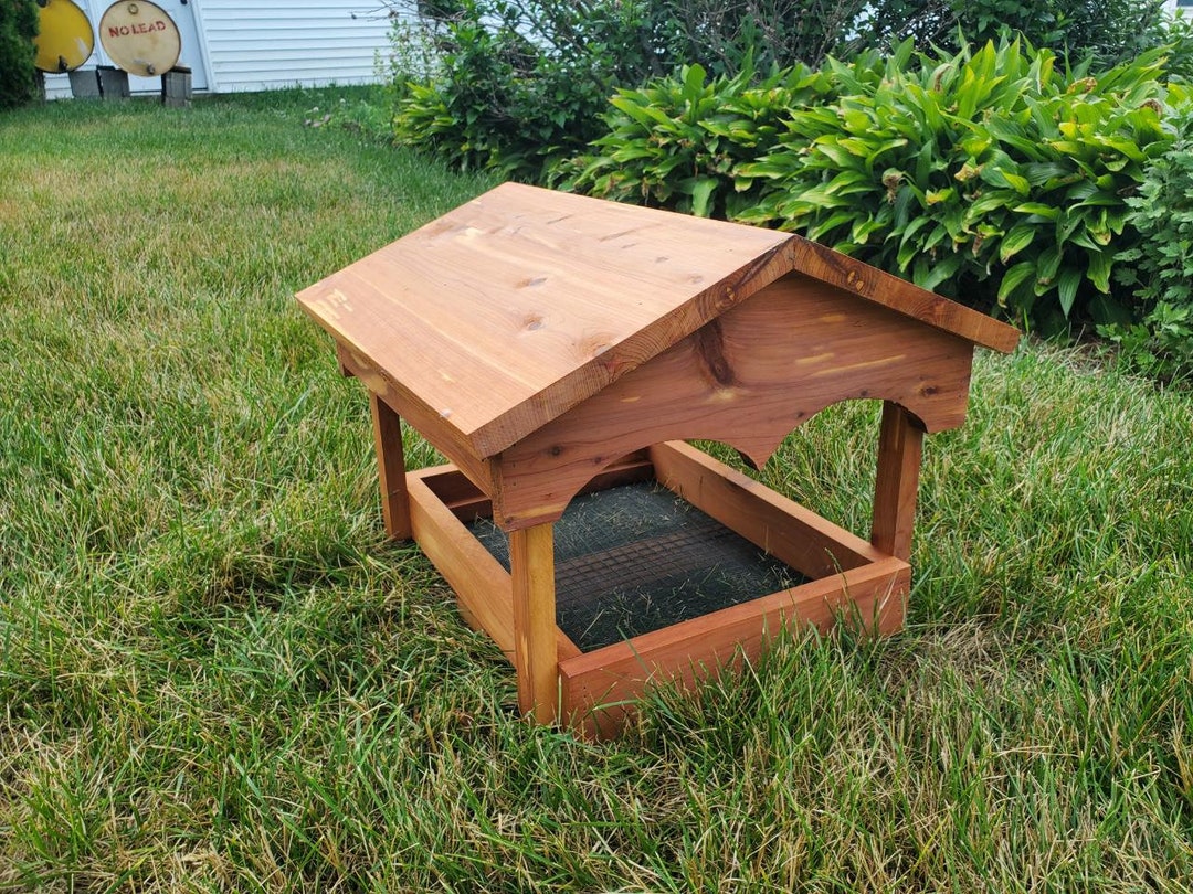 Classic Feeder/bird Feeder/post Mount Feeder/mount Bird Feeder/cedar ...