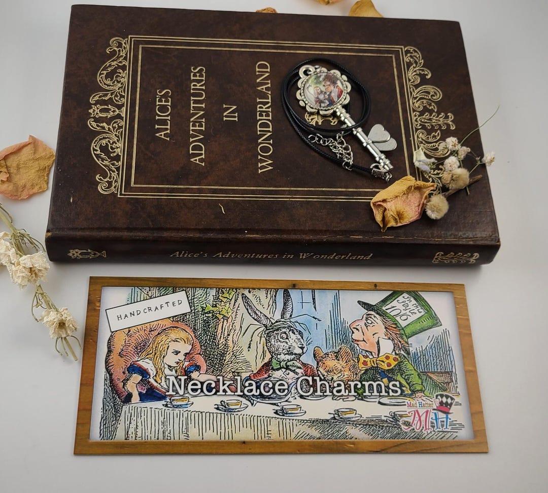 Handcrafted, Alice in Wonderland Through the Looking-glass, Key Charm ...