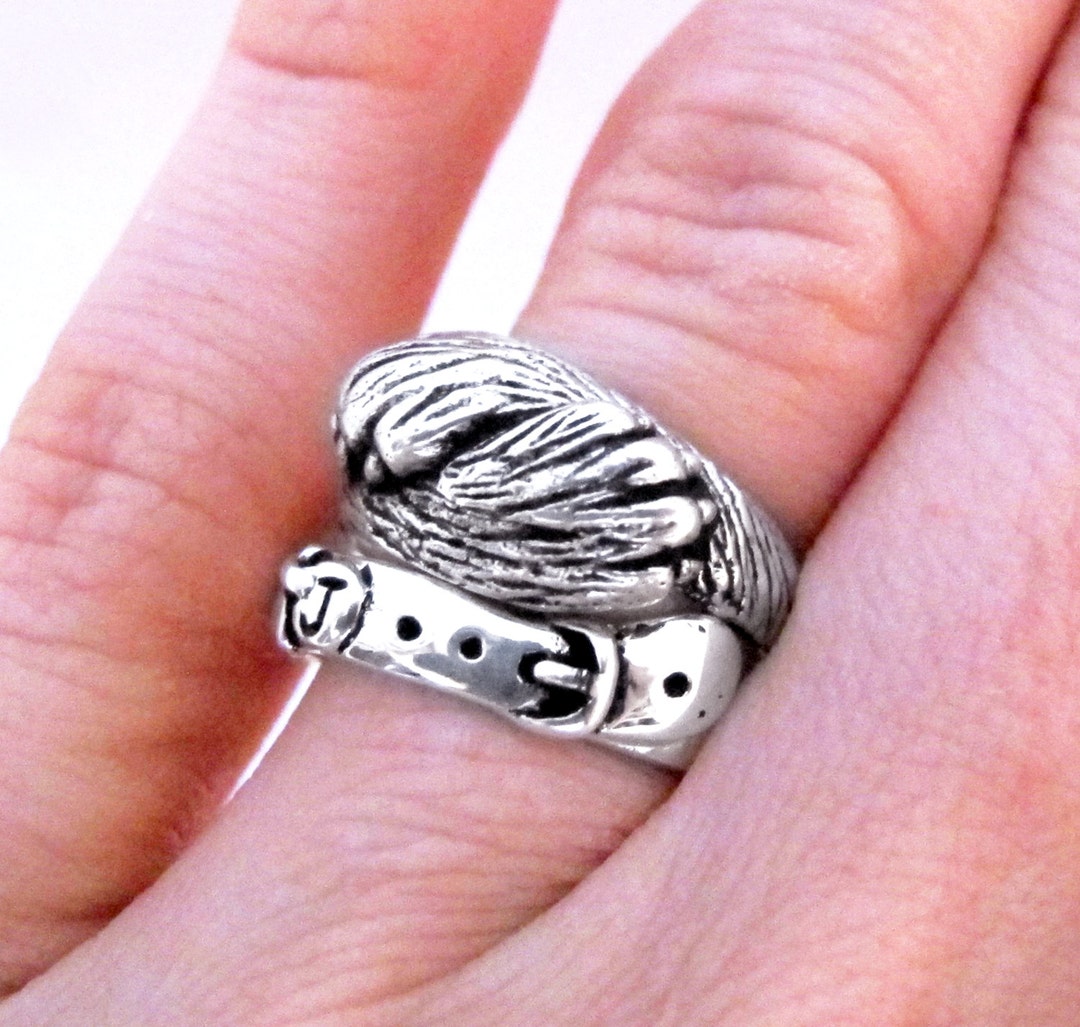 Paw to Paw Wedding and Engagement Ring Set - Collar Ring With ...