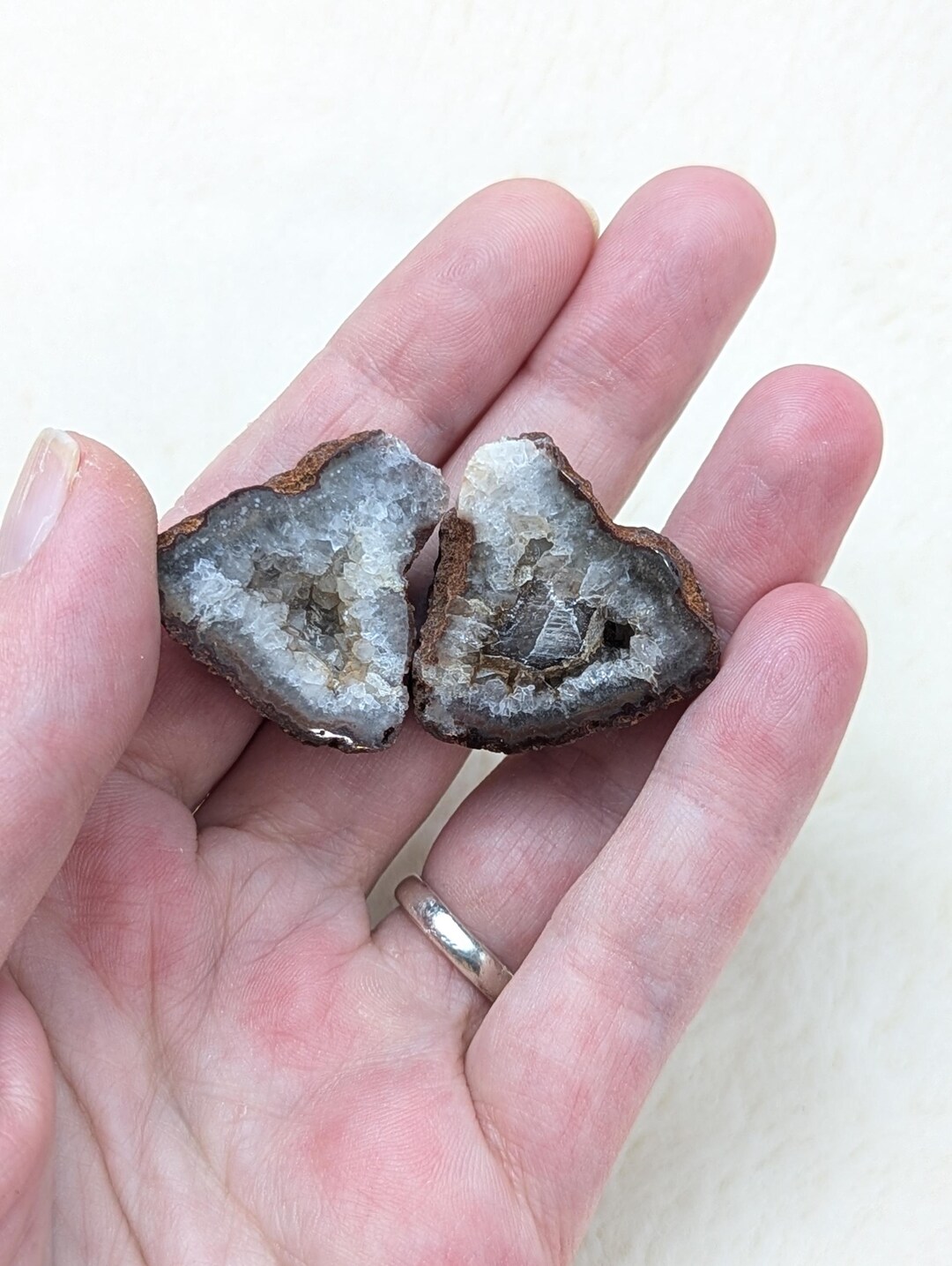 Mawali Agate With Geode Inside - Raw Agate With Quartz Center Hand Cut ...