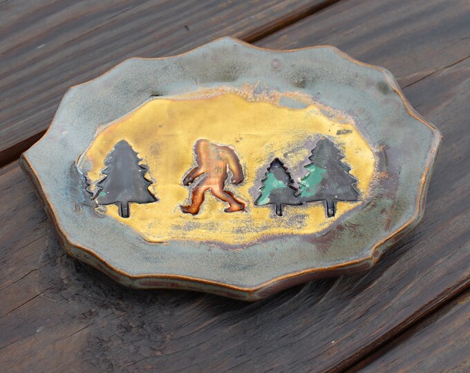 Bigfoot Catchall Plate Oval - Etsy