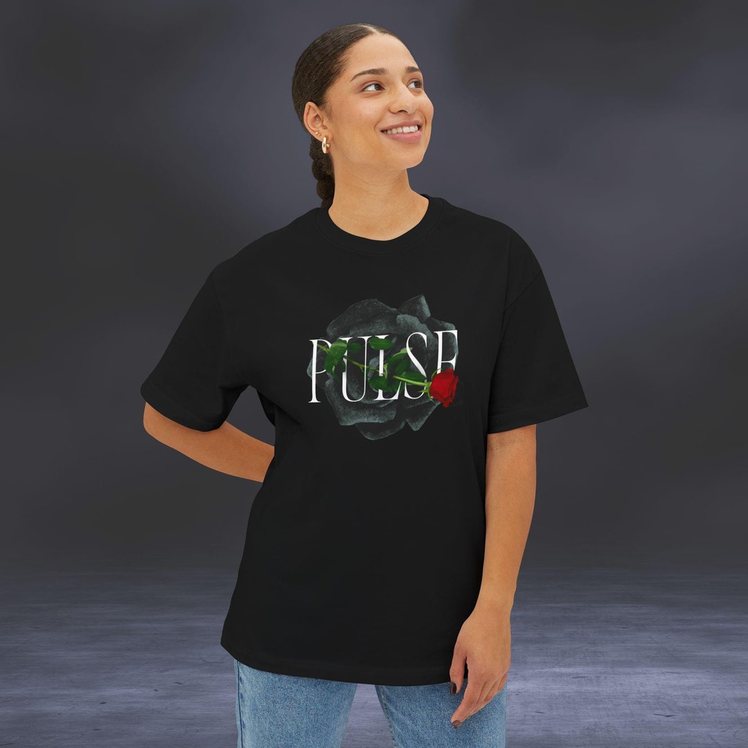 Pulse Red Rose T-shirt Streetwear Graphic Tee Trendy Urban Fashion Bold ...