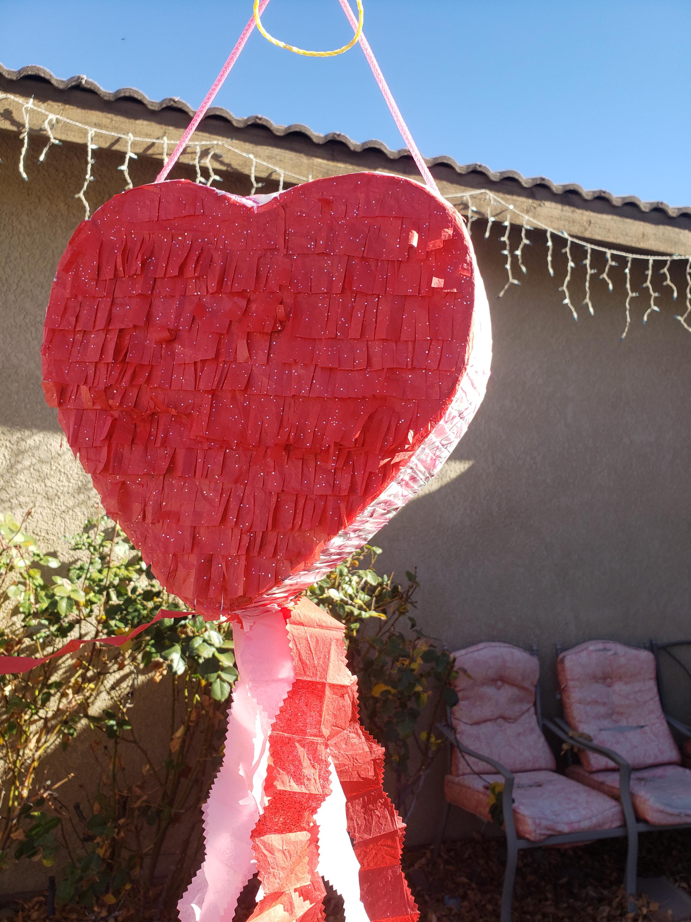 Beautiful Heart Valentine's Day Pinata, Nice for Party or Decoration ...