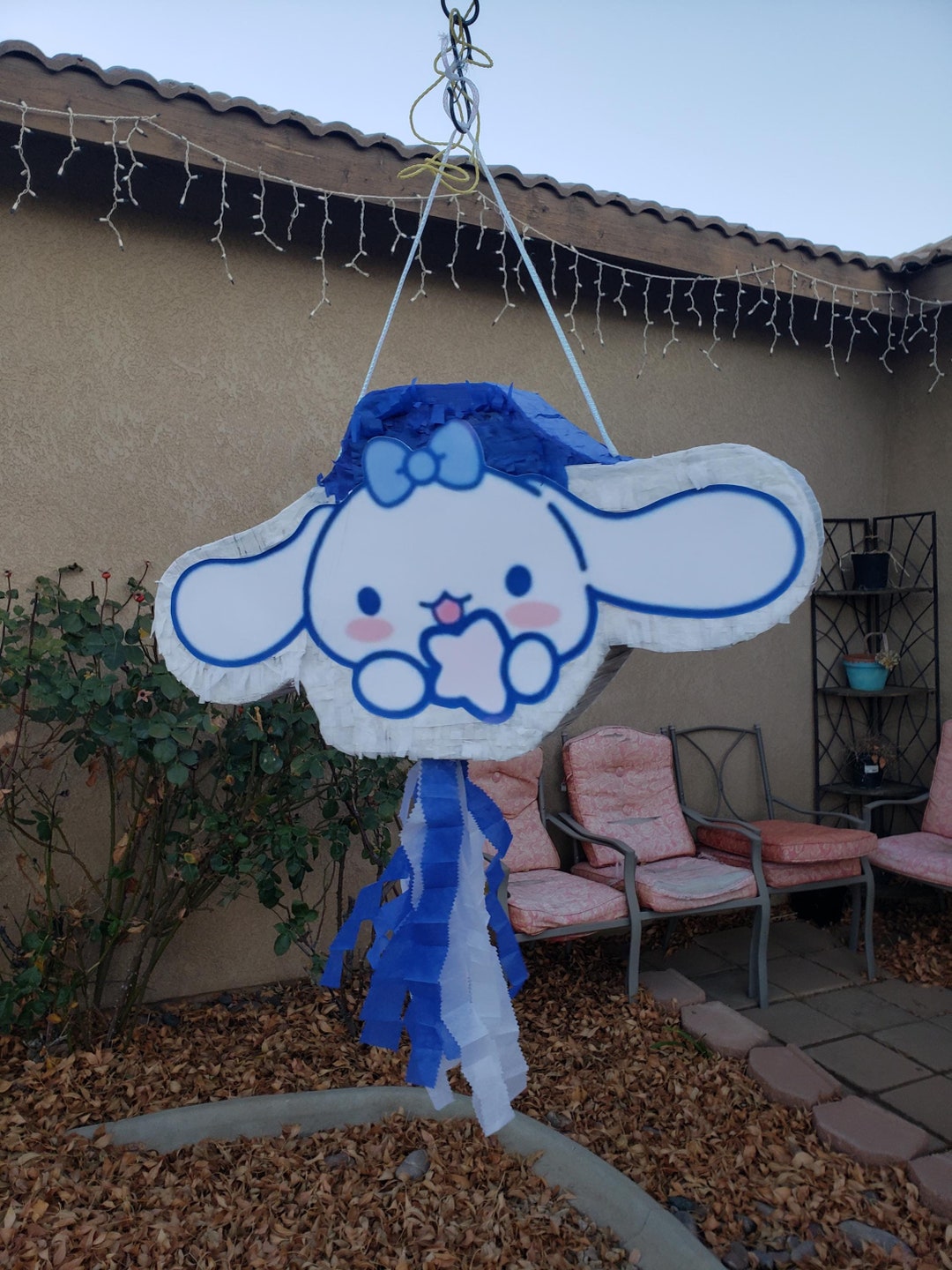 Cinnamon Roll Large Size Pinata, With Two Nice Colors White & Blue ...