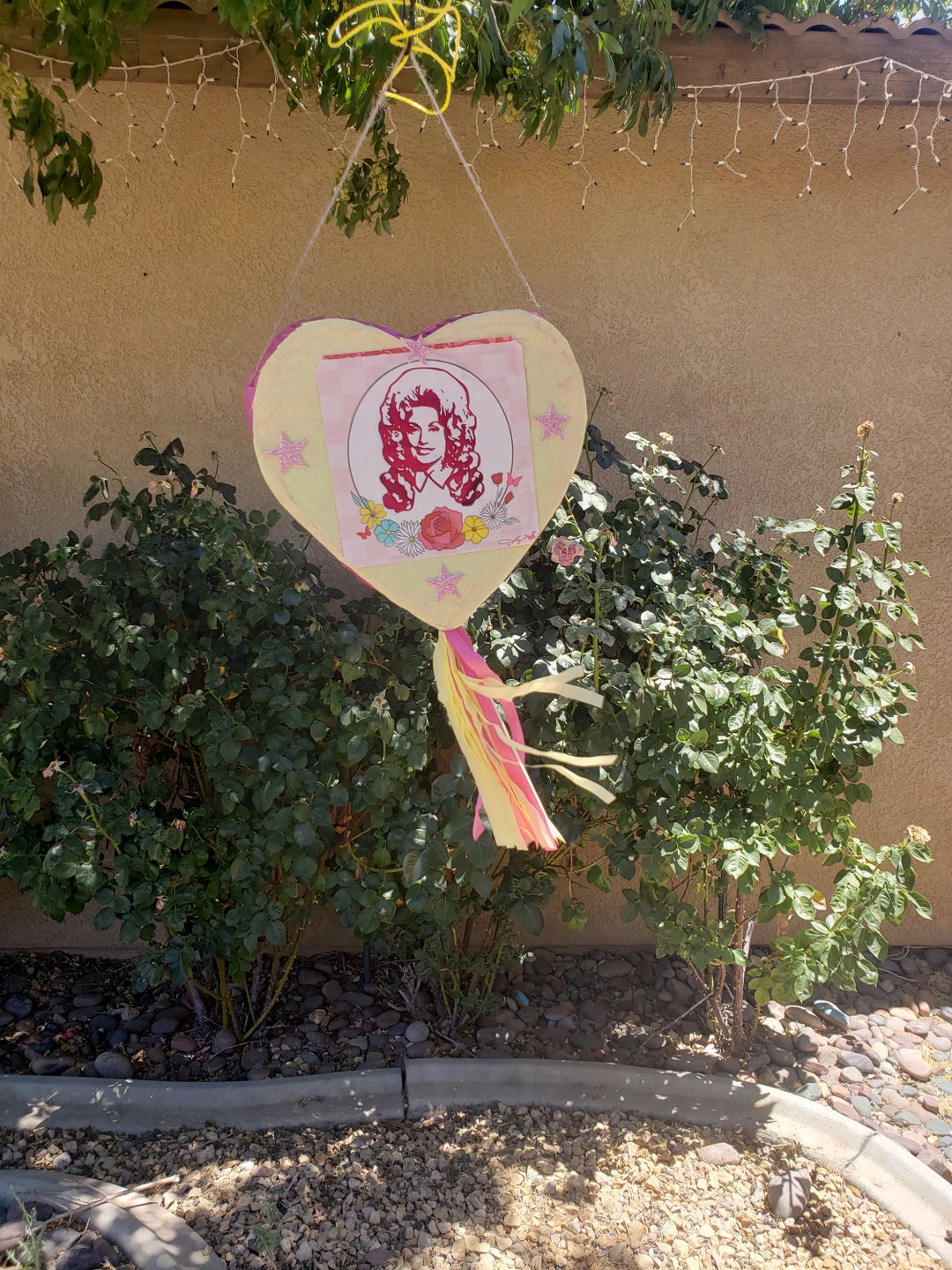 Dolly Parton: Country Music Decoration Heart or Pinata. - Etsy