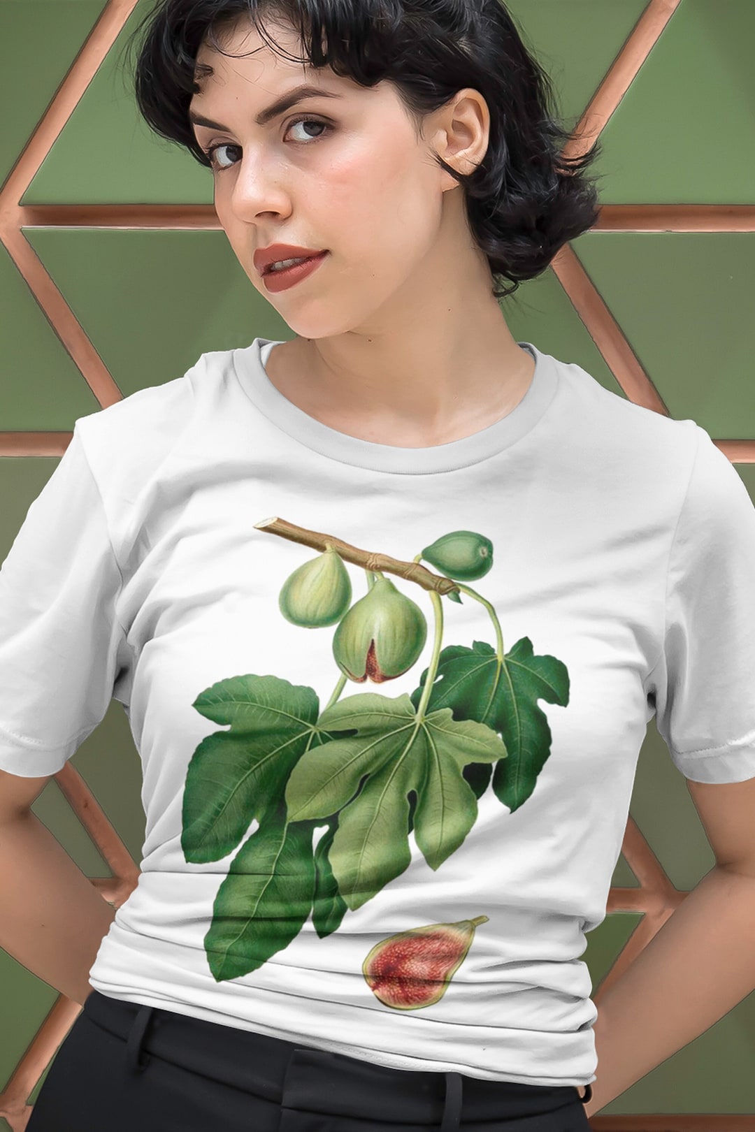 Green Figs Retro Shirt. Beautiful Unisex or Women's Organic Cotton ...