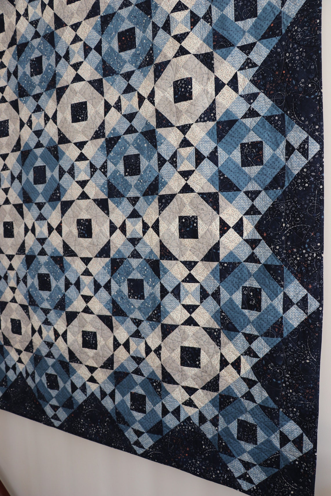 Orbiter Quilt Pattern - Exploring the Night Sky This Stunning Quilt ...