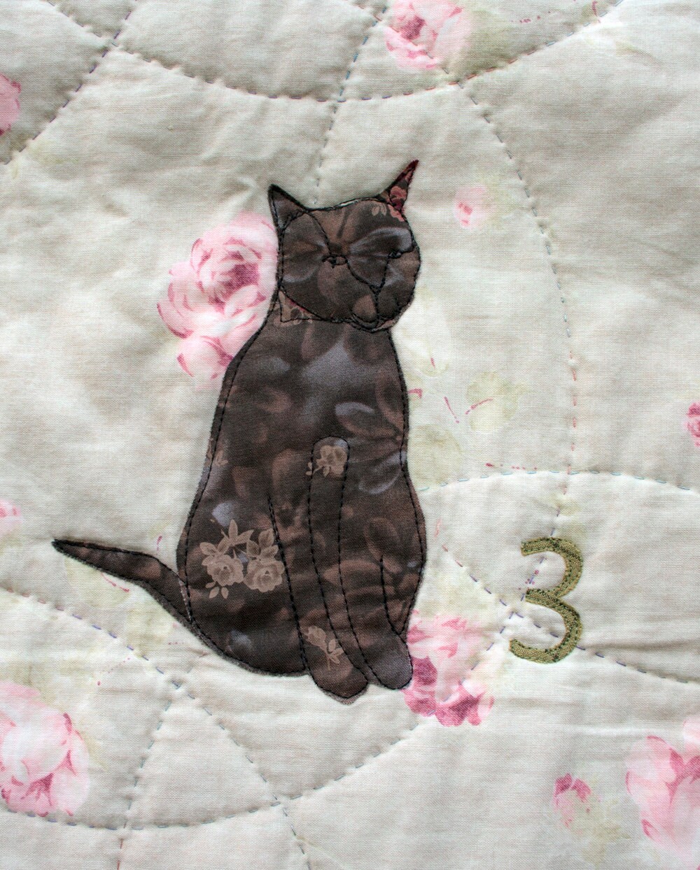 Cat A Fun Appliqué Quilt Pattern Featuring Leaping - Etsy