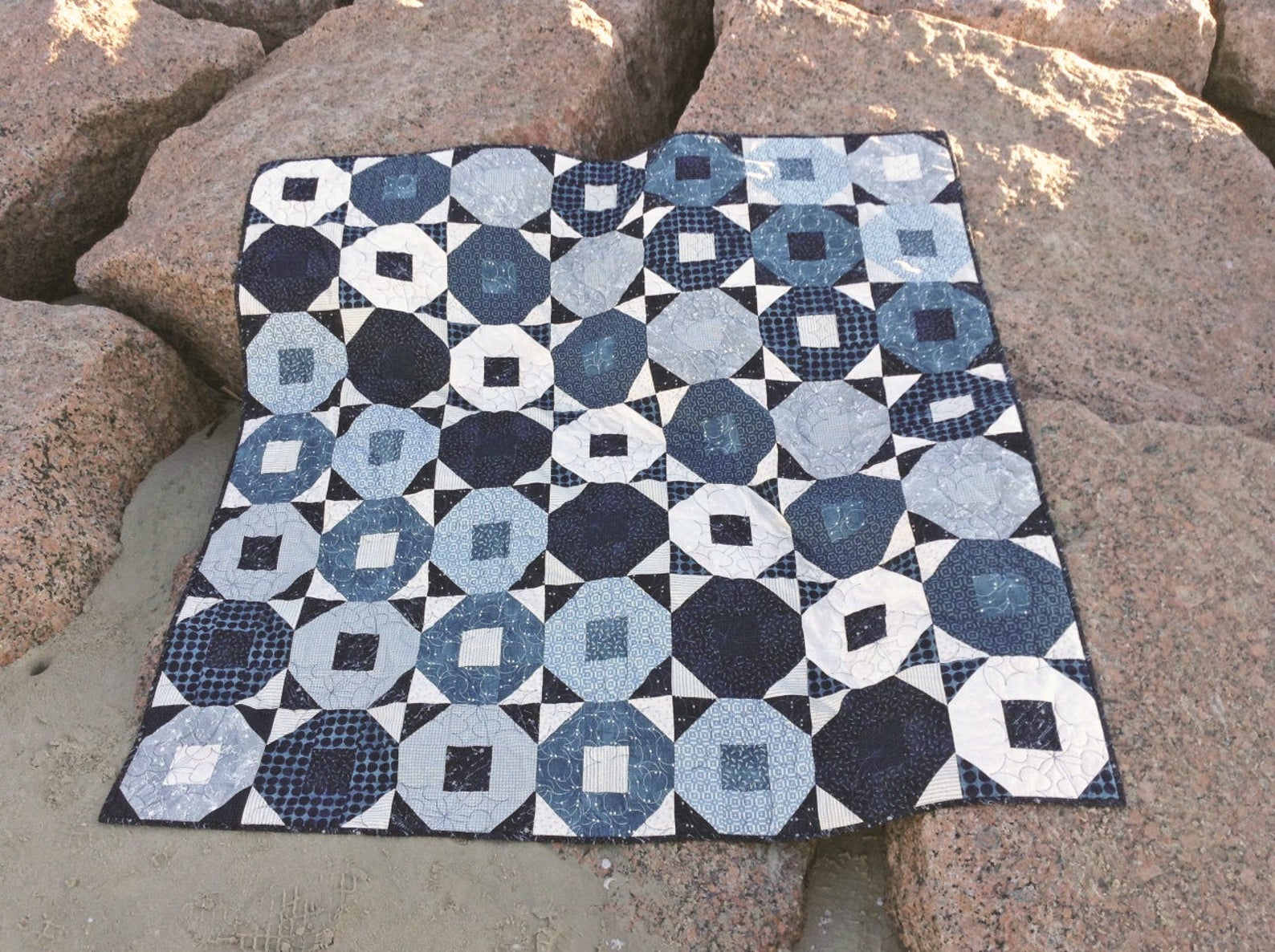 Sunrise Sunset - Quilt Pattern - A Striking Quilt Using Janet Clare's ...