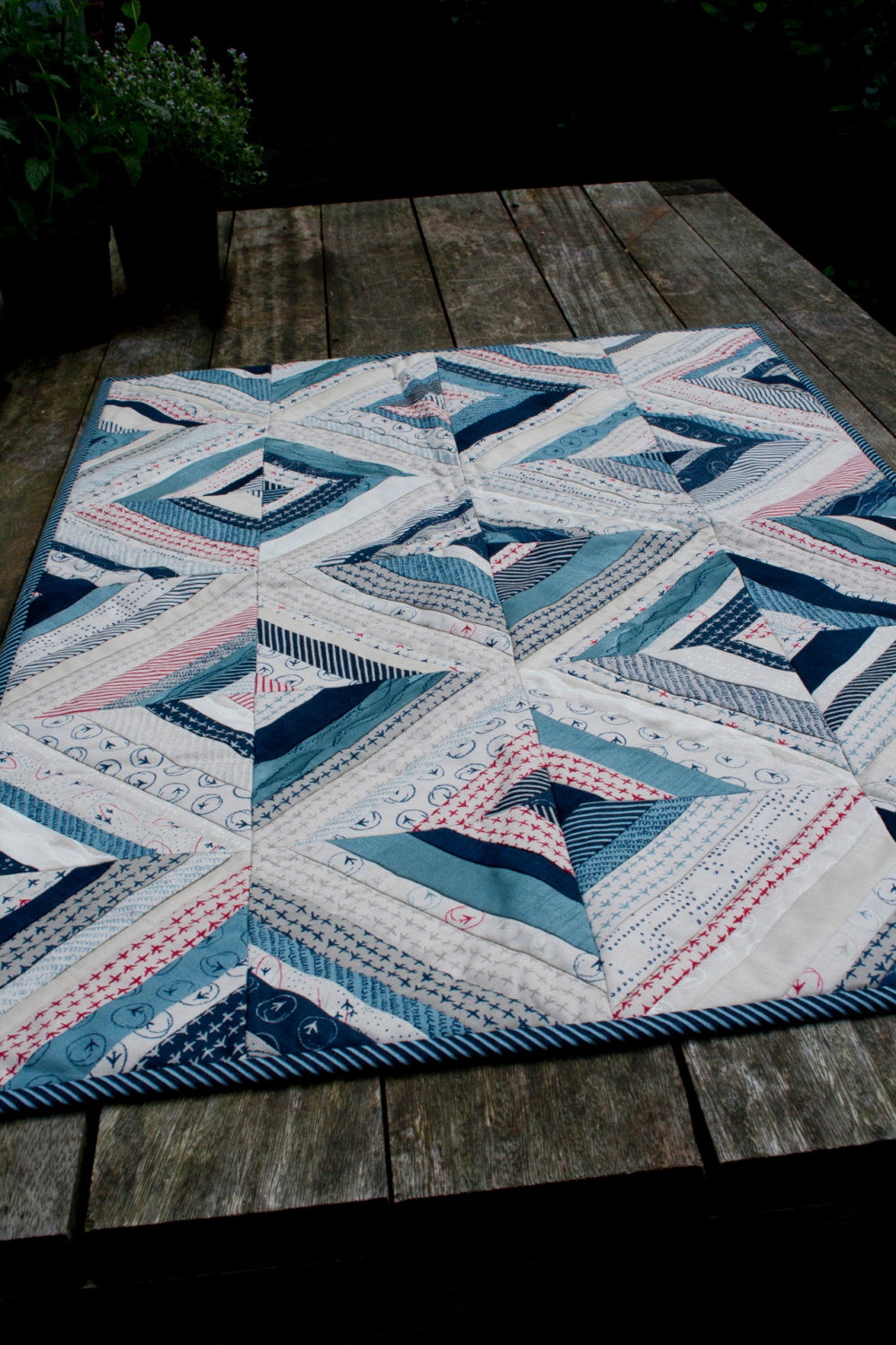 Tailwind - Quilt Pattern - A Stunning Quilt Featuring Janet Clare's ...