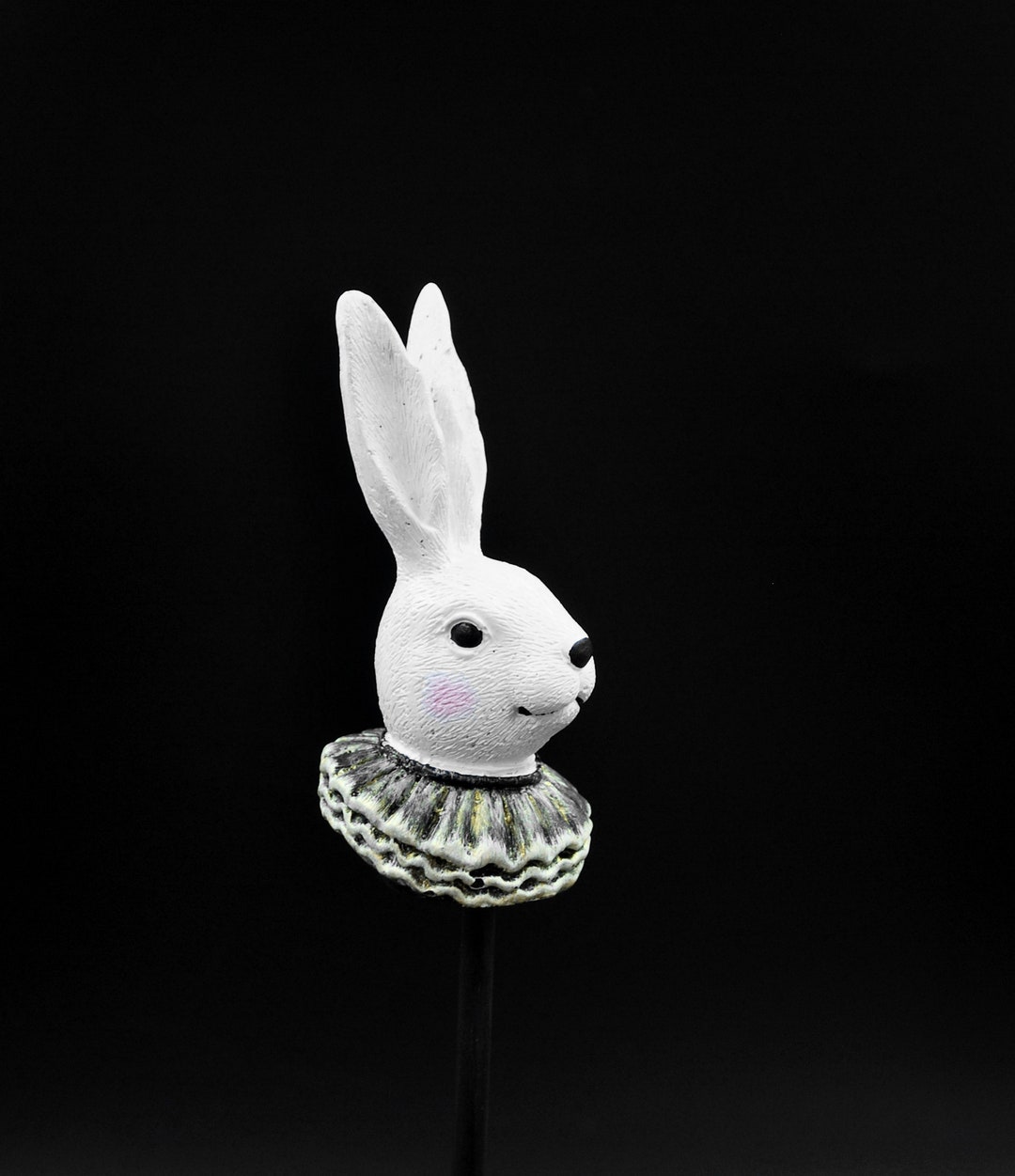 Mini Rabbit Head Garden Pick | Gothic Farmhouse | Cement Rabbit ...