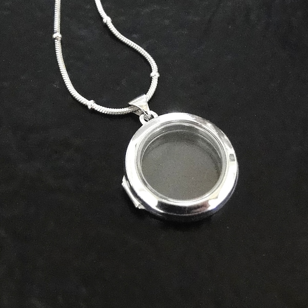 Glass Locket - Etsy
