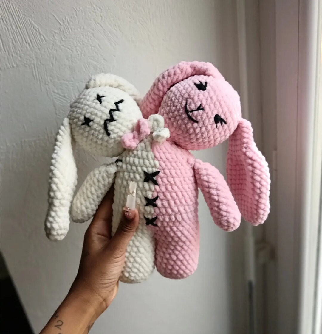 Two-headed Crochet Rabbit, Two-tone Decorative Amigurumi, Feelings Are ...