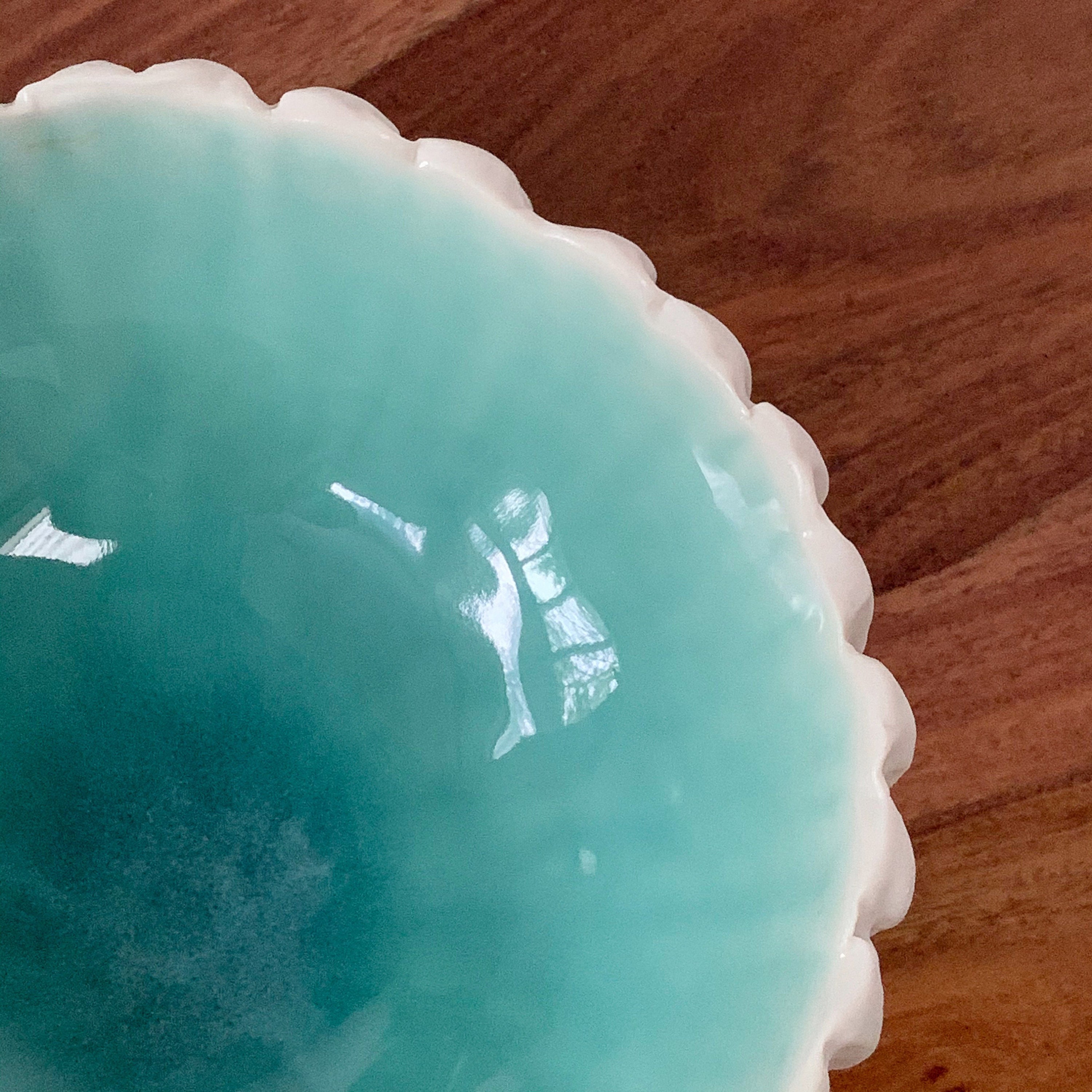 Medium Copper Blue Scallop Bowl Aqua Porcelain Bowl White | Etsy
