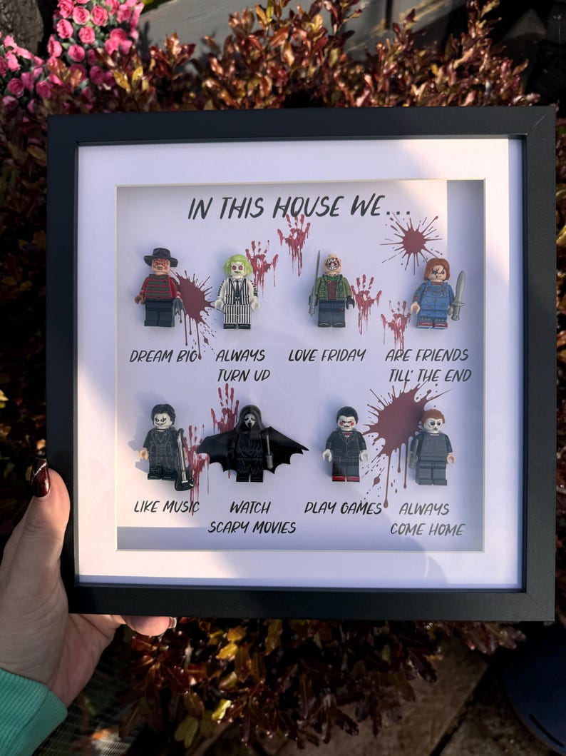 In This House We Frame, Horror Frame, Halloween Decoration, Halloween ...