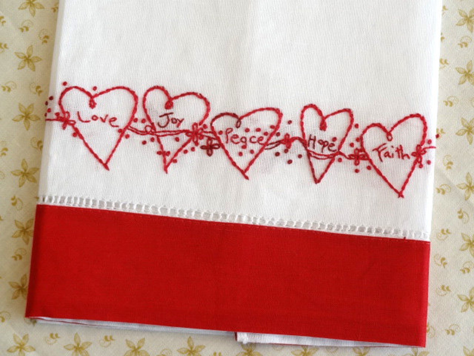 Love Hearts Redwork Linen Towel Hand Embroidery Pattern Kit - Etsy