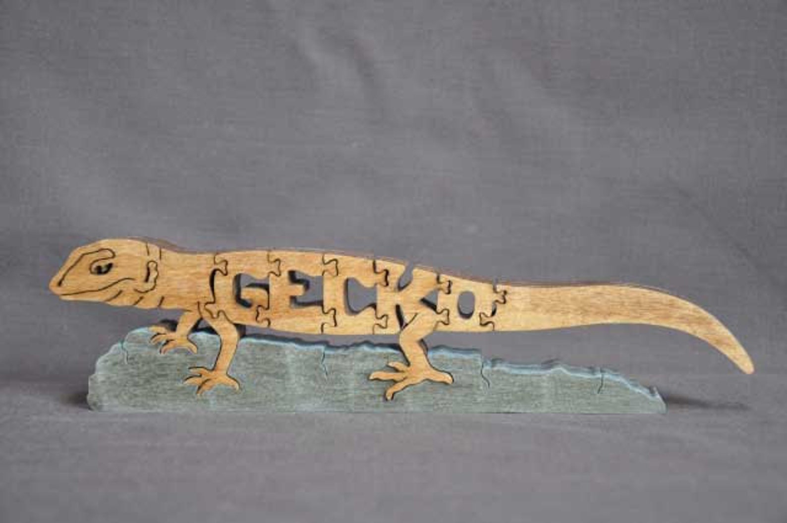 NEW Gecko Lizard Puzzle Wooden Toy Hand Cut With Scroll Saw - Etsy