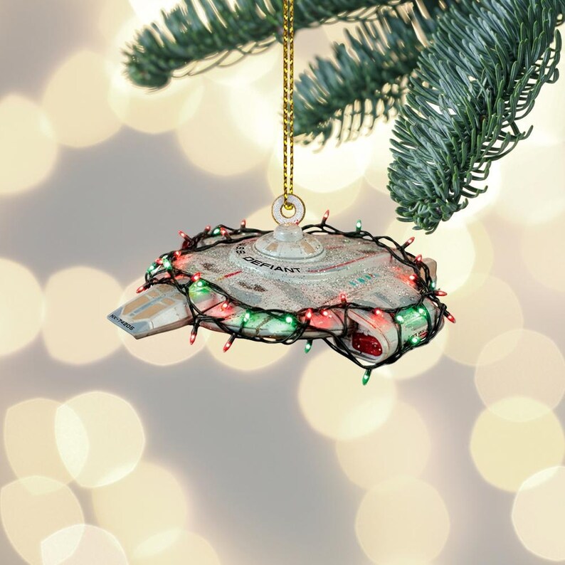 U.S.S. Defiant NX-74205 Christmas Ornament, Sci-fi Spaceship Xmas Tree ...