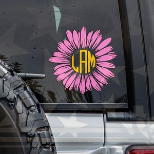 Daisy Monogram Custom Vinyl Decal: Personalized Flower Decal - Etsy