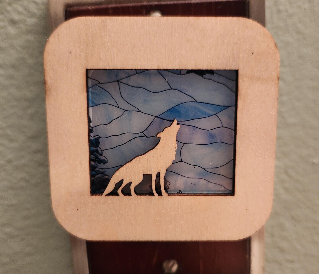 Wolf Howling LED Night Light, Wolf Night Light, Auto on Sensor - Etsy