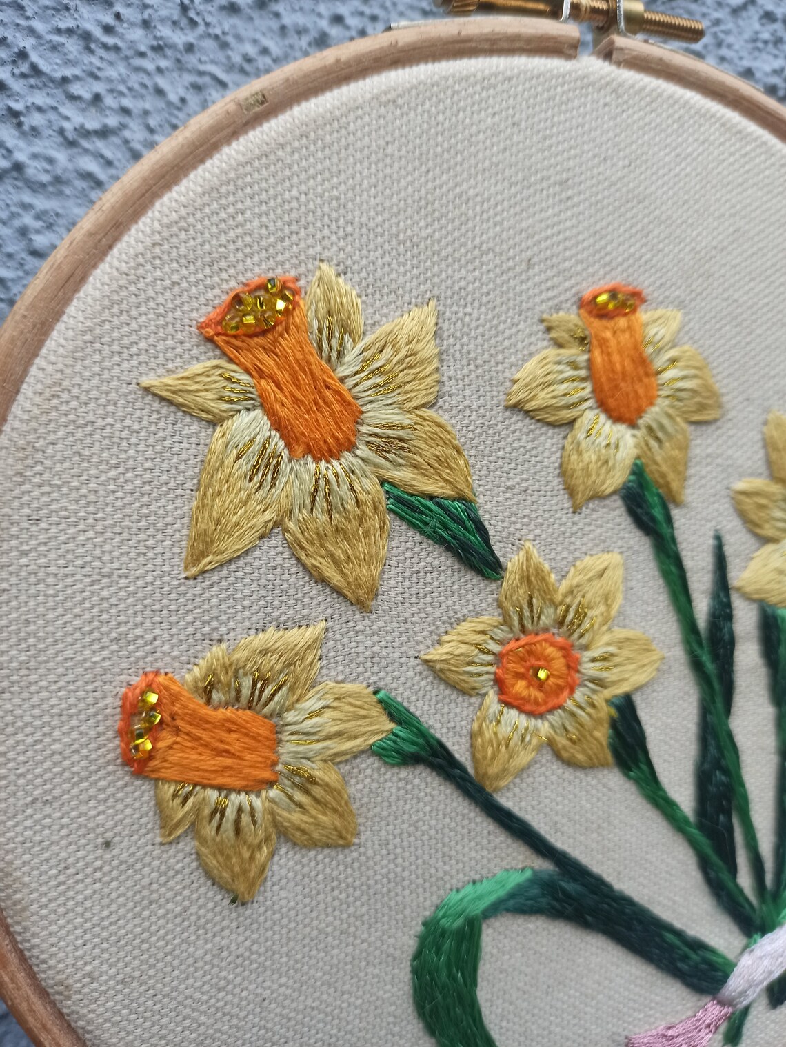 Handmade Embroidery "daffodils" | Flower Embroidery | Hoop Embroidery ...