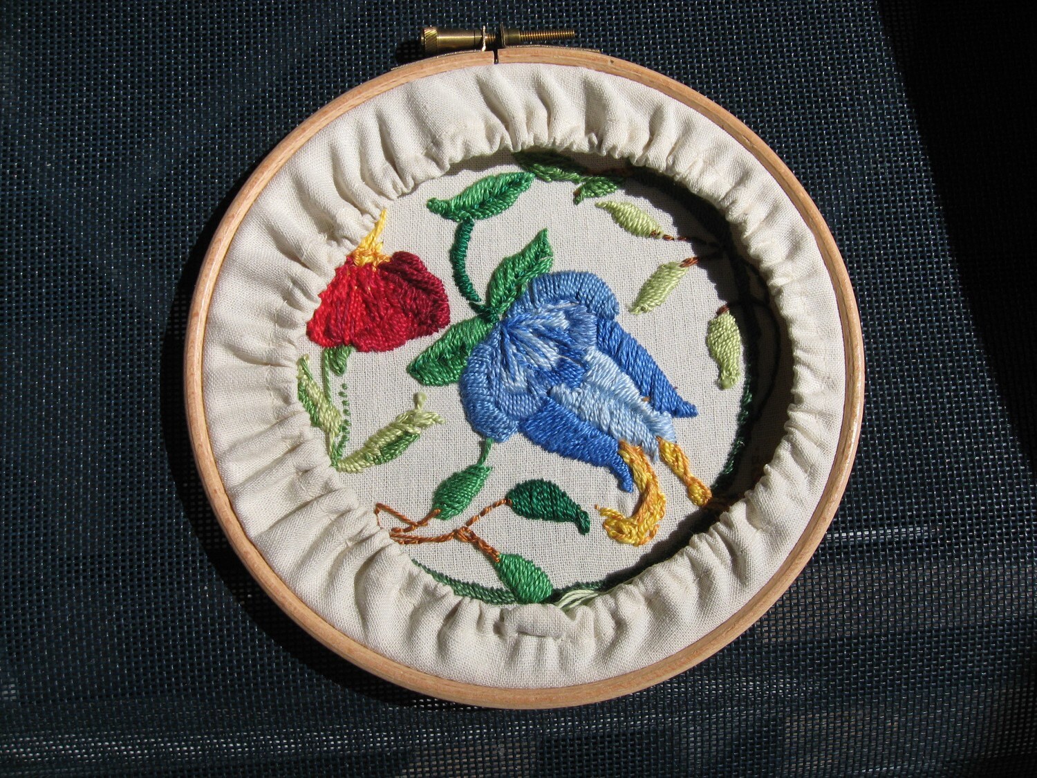 Colonial Floral Hand Embroidered Hoop Wall Art - Etsy Hong Kong