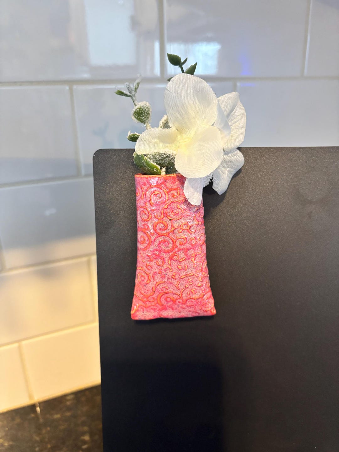 Happy Little Ceramic Bud Vase Magnet (pink Textured) - Etsy
