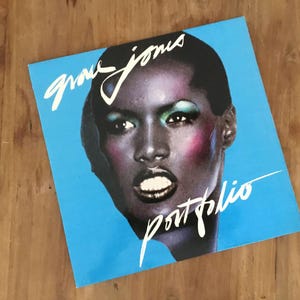 Grace Jones – Portfolio / Vinyl LP / *1977 Island Records Release (blue ...