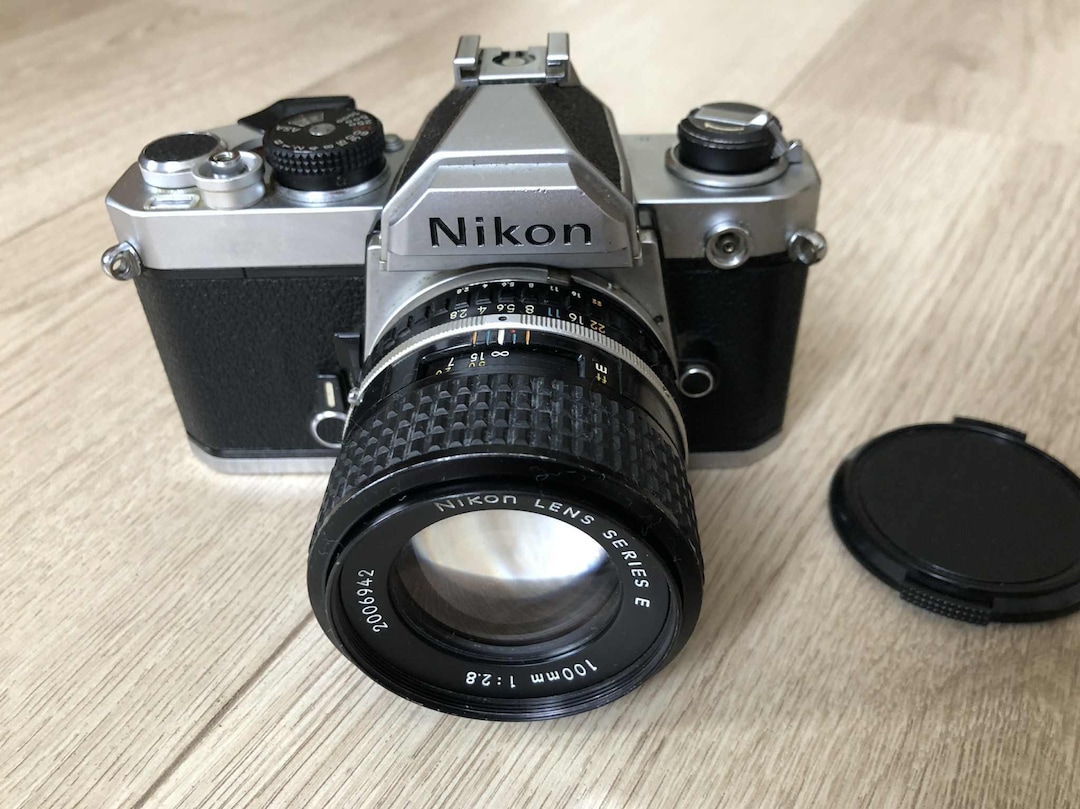 Vintage 1978 Nikon FM Camera + Nikon 100 Mm 1/2.8 Lens - Etsy