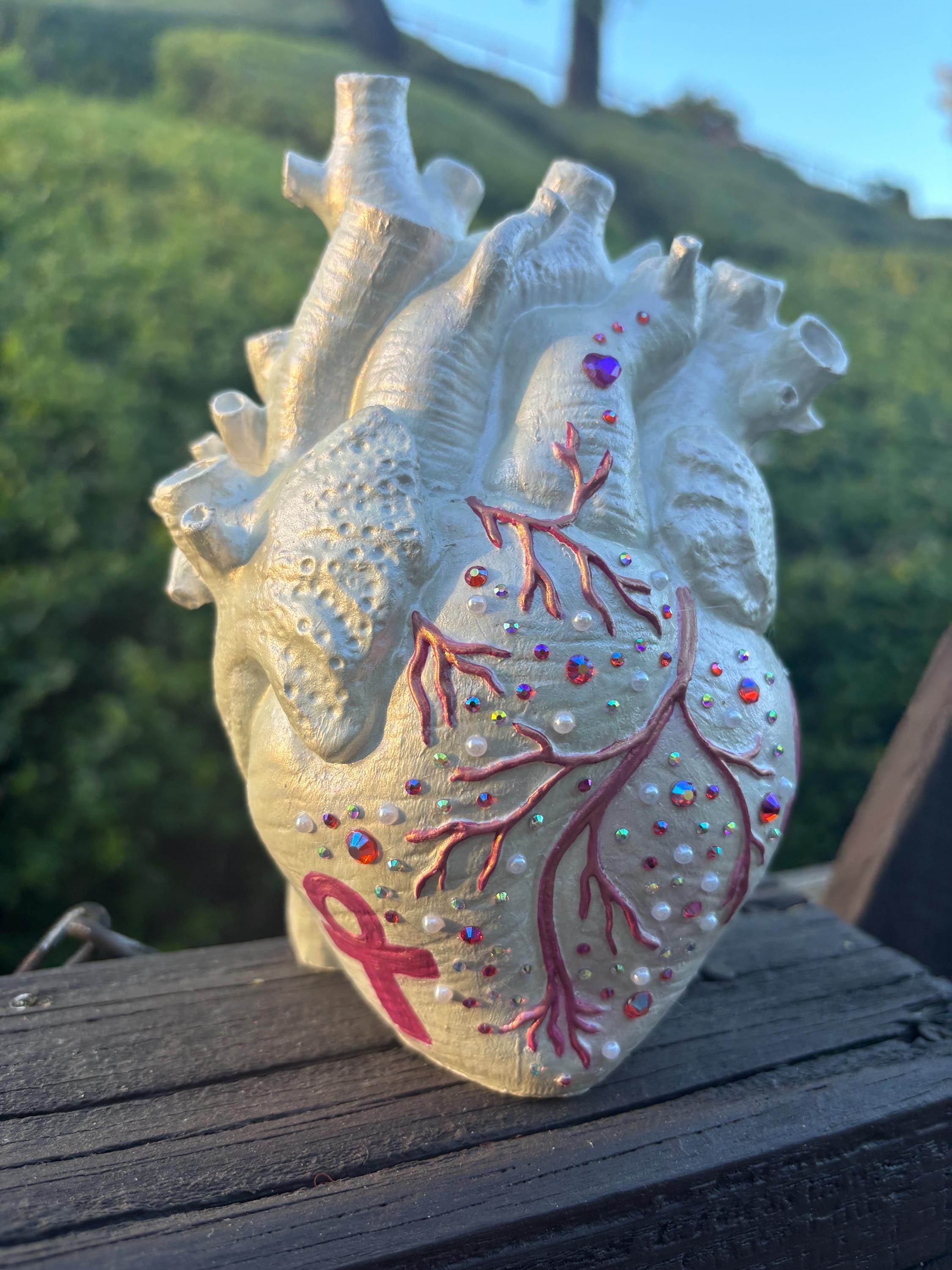 VENUS MYSTIC HEART Anatomical Heart Flower Vase Unique Art Piece ...