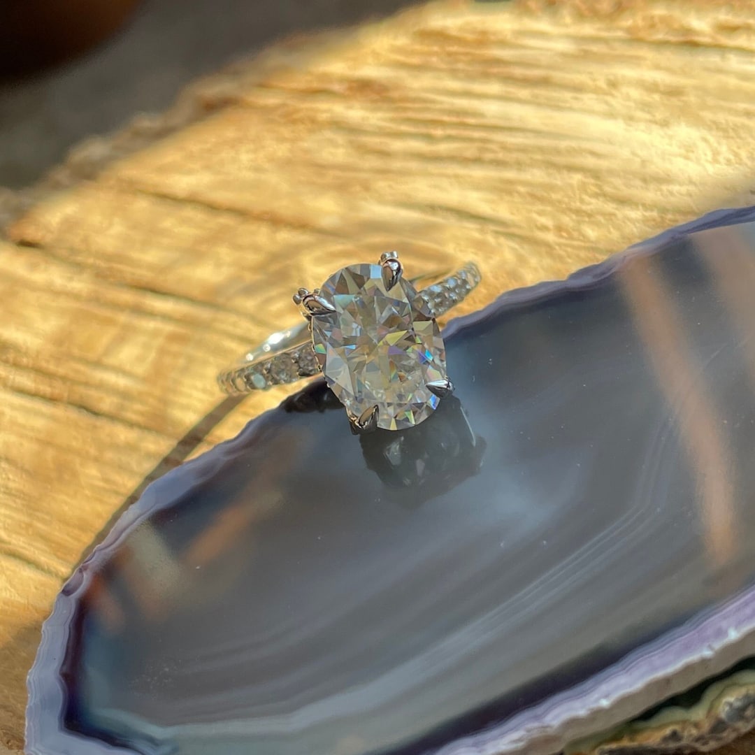 Custom Blaire Ring - 2.5 Carat Oval Engagement Ring, Moissanite Ring, Side Halo - Etsy