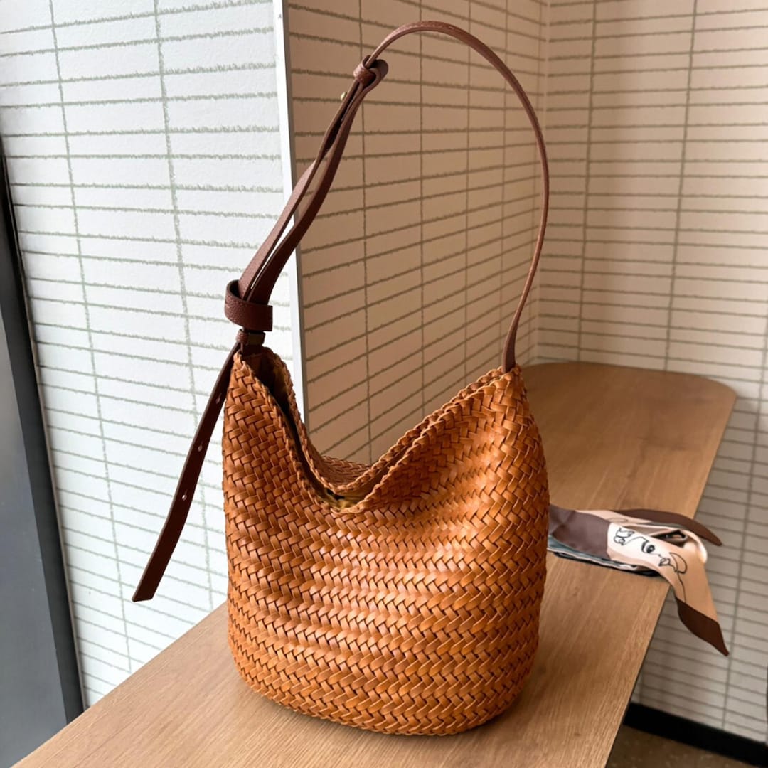 Leather Woven Tote Bags, Woven Shoulder Bag, Women's Weaved Leather Bag ...