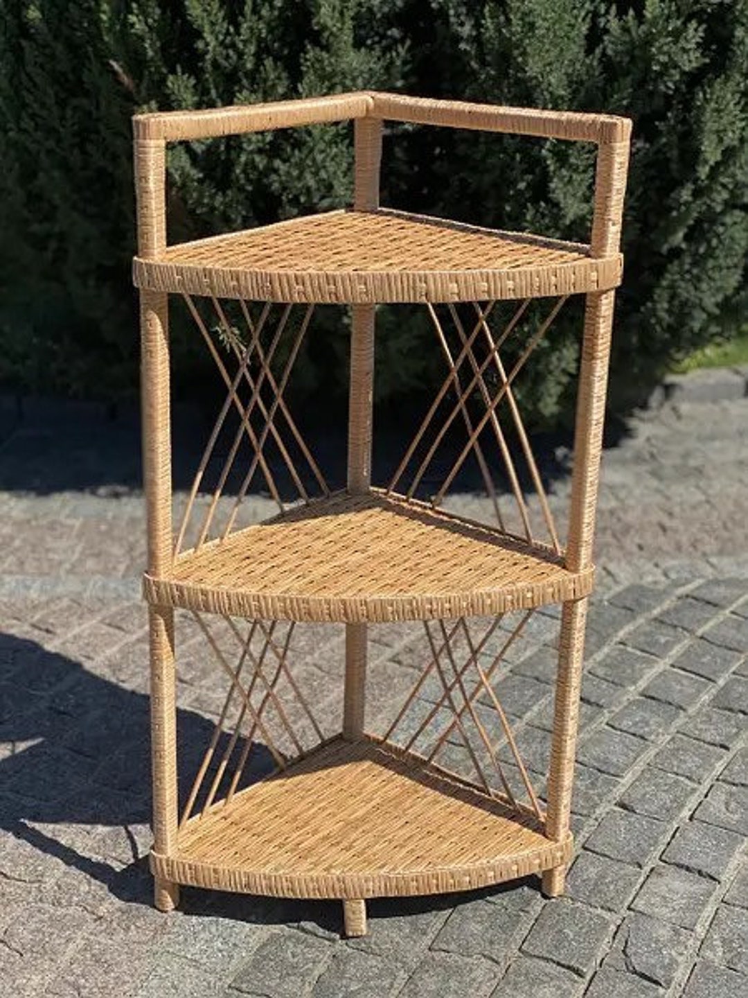 Triangular Geometric Wicker Shelf Wall Organizer Storage Wicker ...