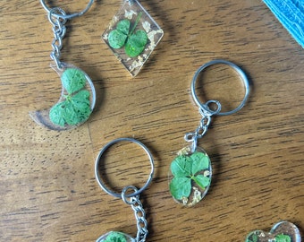 Real Four Leaf Clover Keychain Lucky Charm Keyring Shamrock Good ...