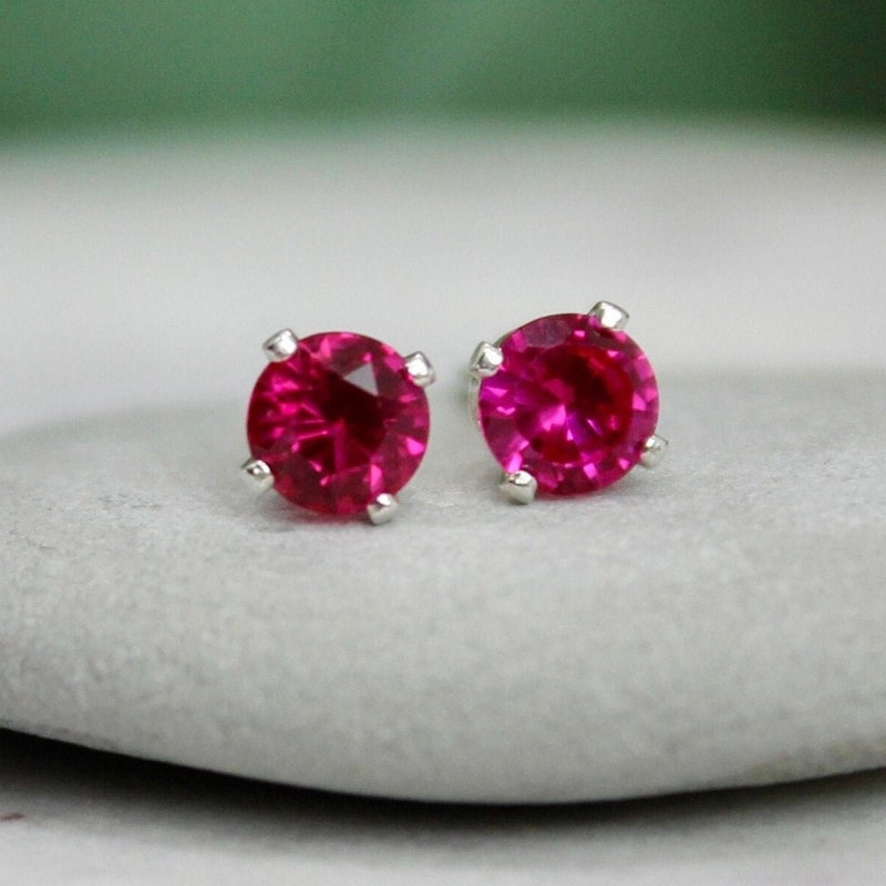 Small Ruby Ring - Etsy