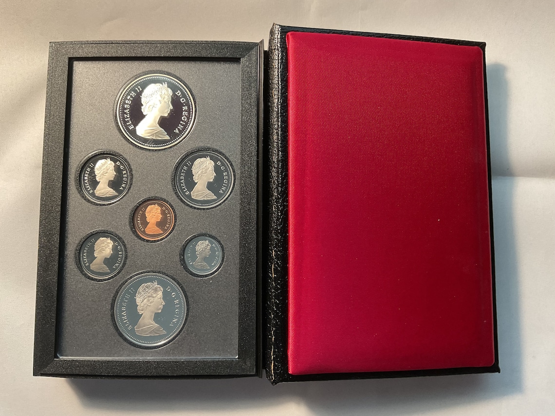 RCM, 1986 RCM Double Dollar Coin Set, Collector's Coin Set, 1986 ...