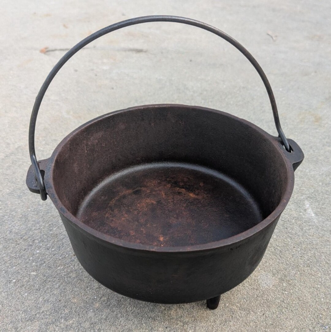 Vintage Cast Iron Cauldron Footed 3 Leg Marked 8 No Lid - Etsy
