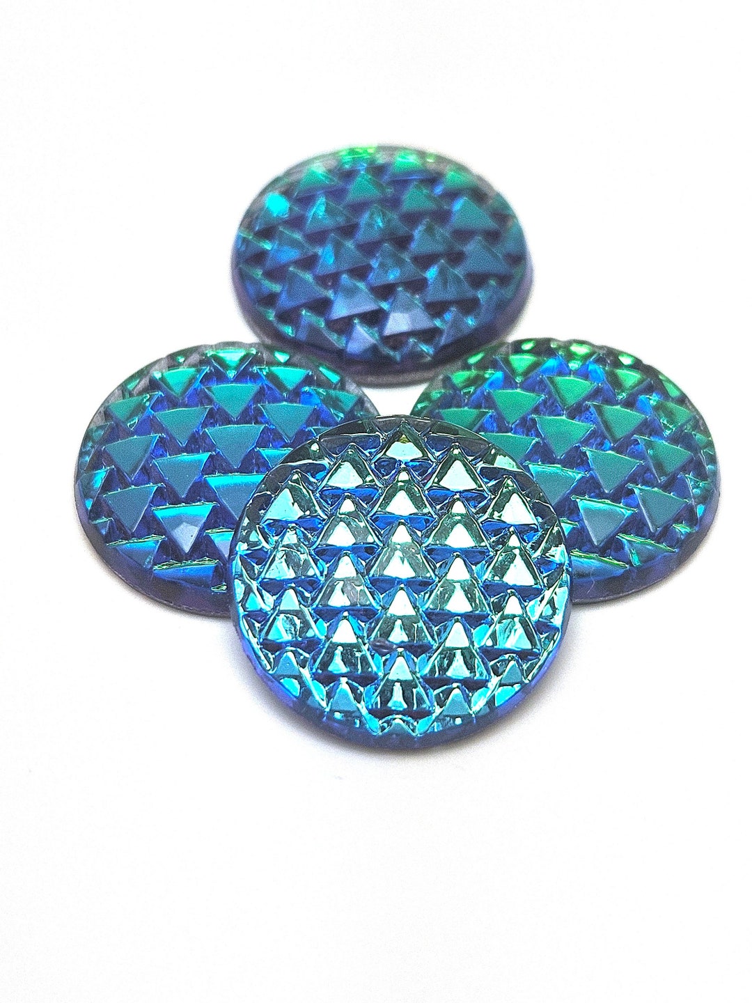 Bright Green Sphinx Blue German Glass Dragon Scales Cabochon Cab 18mm ...