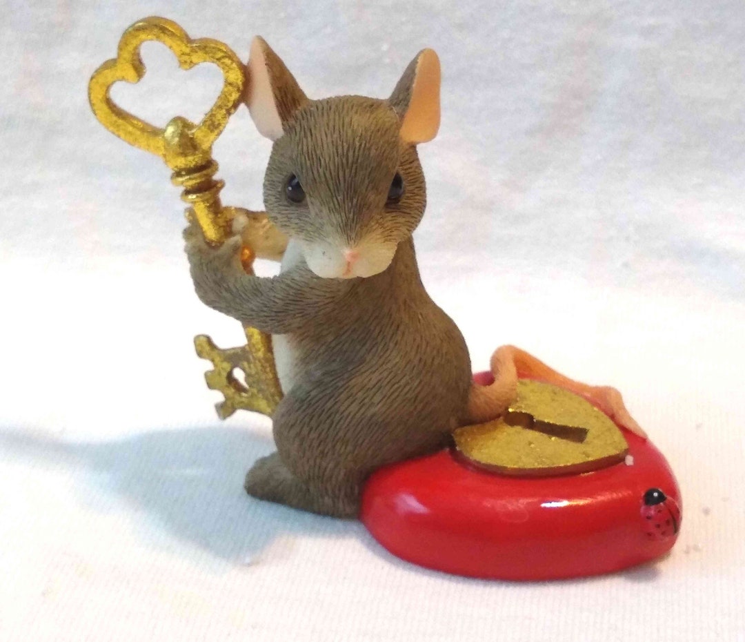 Charming Tails Love/romance Figurine you Hold the Key to - Etsy