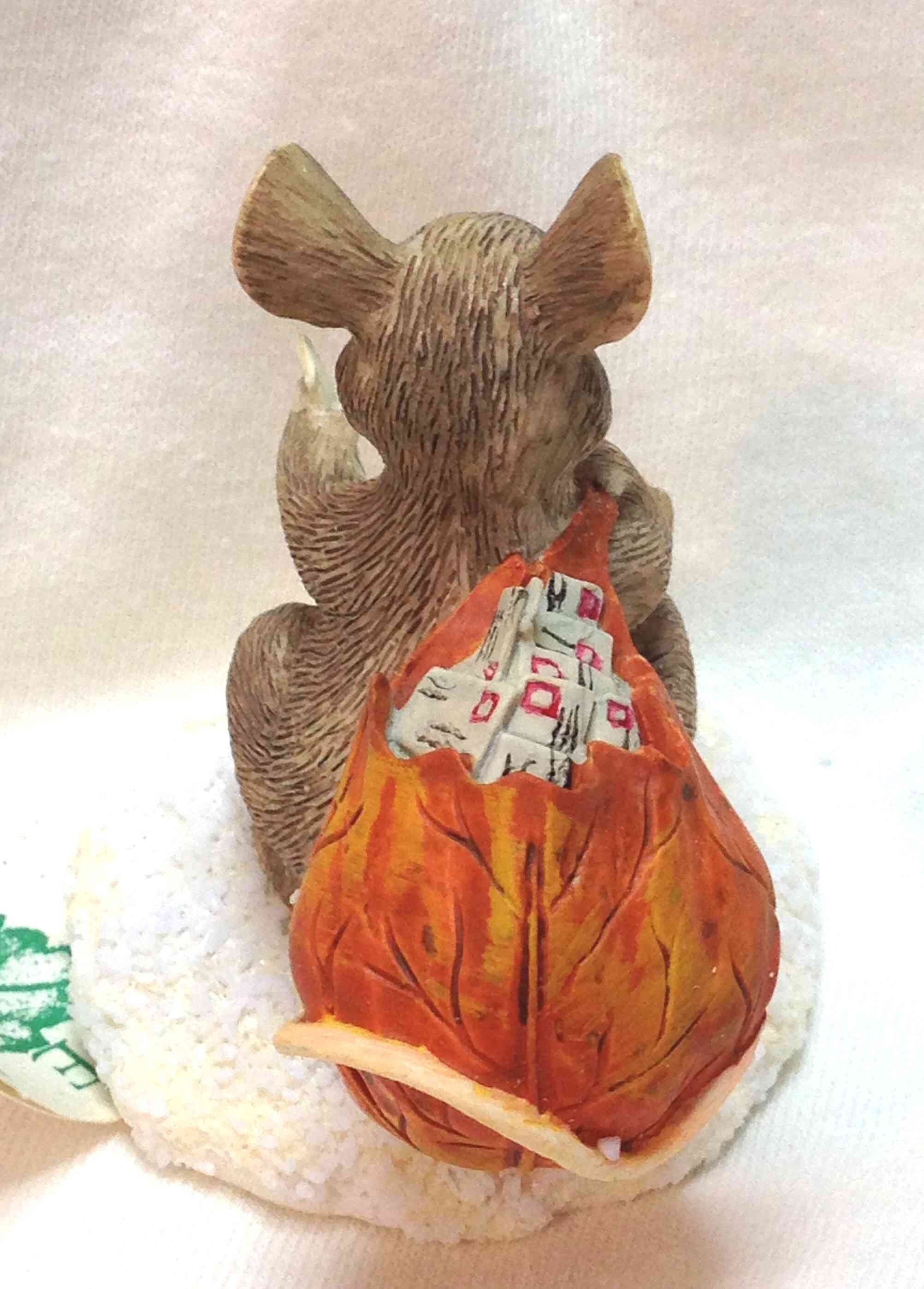 Mailman Figurine mail Mouse by Dean Griff for Silvestri/charming Tails ...