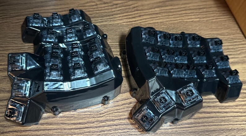 Custom Ergonomic Split Hotswap Keyboard ABS or Resin QMK or ZMK ...