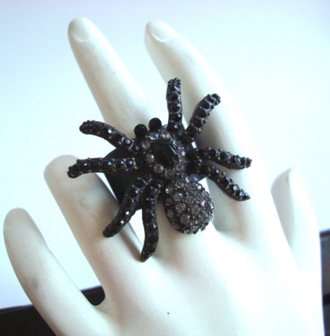 Gothic Black Widow Ring Rhinestone Spider on Sturdy Ring - Etsy