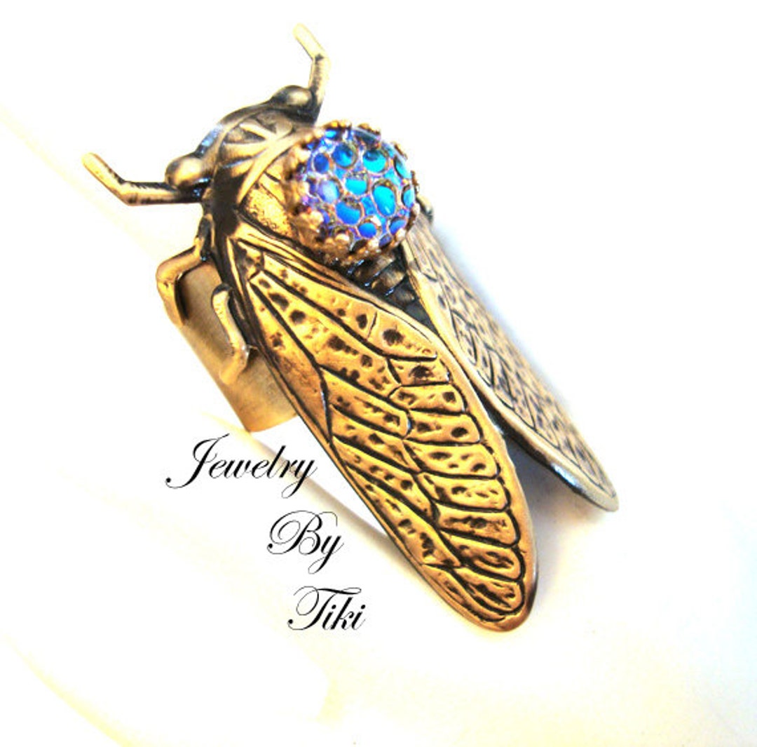 Cicada Bug Ring, Custom Handmade With Iridescent Dragon Skin or ...