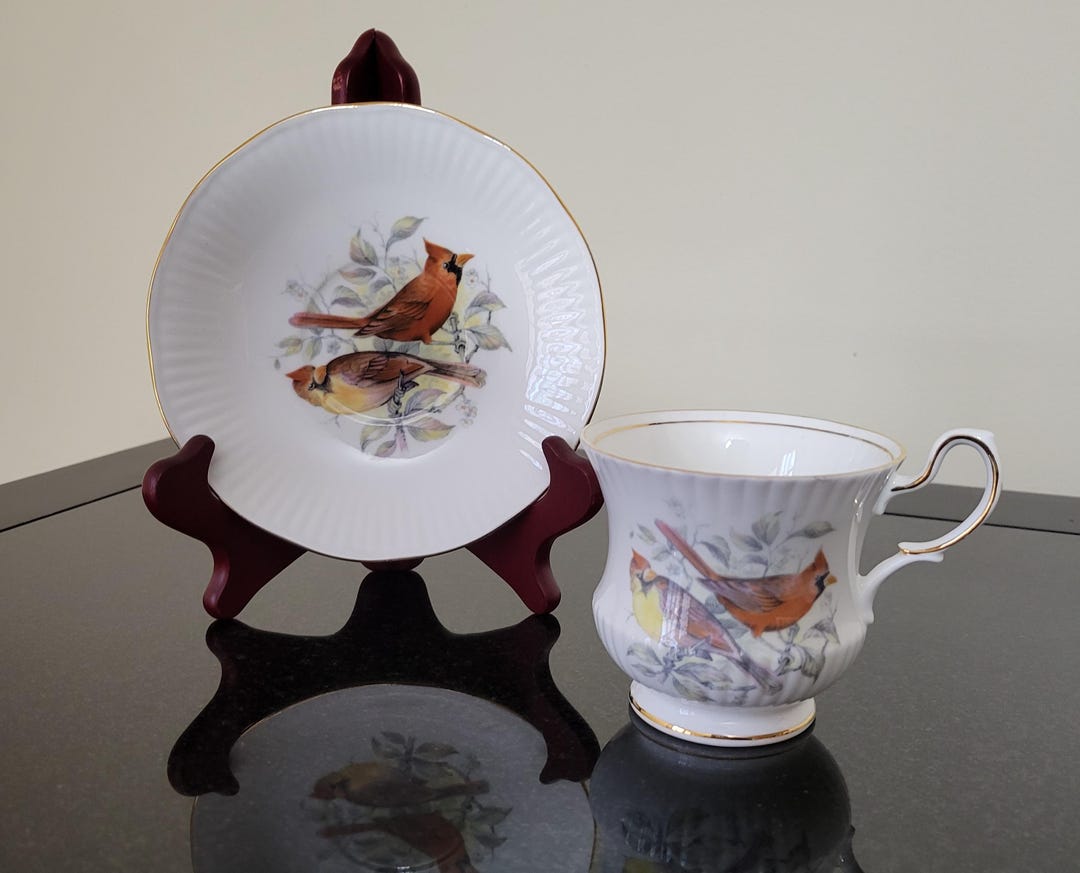 Cardinal Pair English Bone China Teacup and Saucer - Etsy