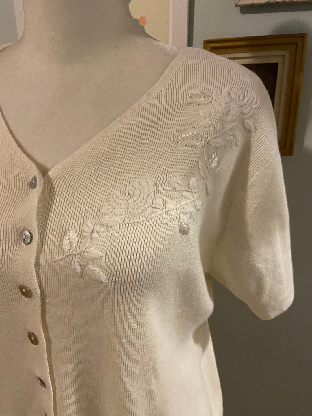 Vintage Cream Ribbed Short Sleeve Cardigan With Embroidered Flowers by ...