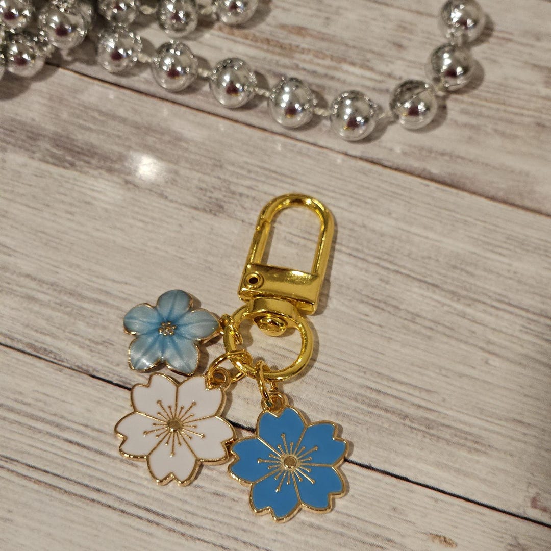 Bag Charm, Flower Purse Accessory, Blue White Floral Keychain, Gift for ...