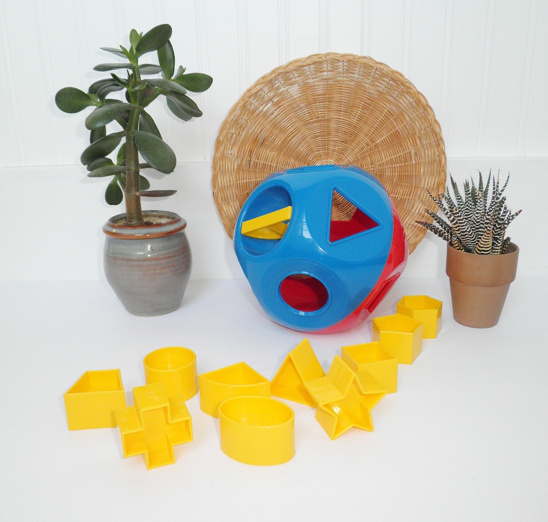 Vintage 1970s Tupperware Shape Sorter Sorting Ball Children's Toy Shape ...